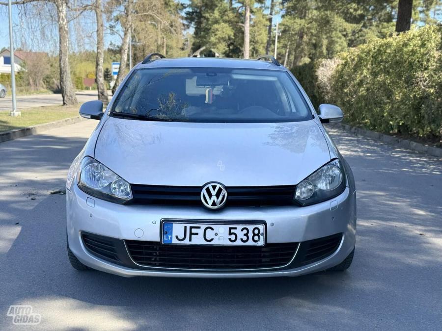 Volkswagen Golf 2013 in Silute, with an engine capacity of 1.60 L and mileage of 390 thousand km for 2999 €, photo 4 on AUTOMOTO.COM.LV
