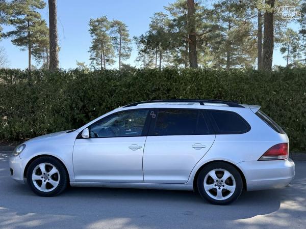 Volkswagen Golf 2013 in Silute, with an engine capacity of 1.60 L and mileage of 390 thousand km for 2999 €, photo 6 on AUTOMOTO.COM.LV