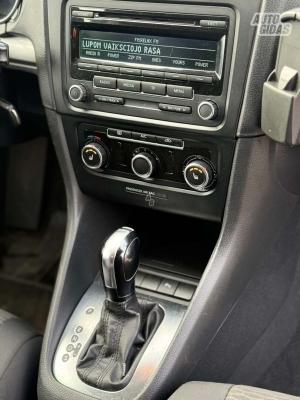 Volkswagen Golf 2013 in Silute, with an engine capacity of 1.60 L and mileage of 390 thousand km for 2899 €, photo 11 on AUTOMOTO.COM.LV