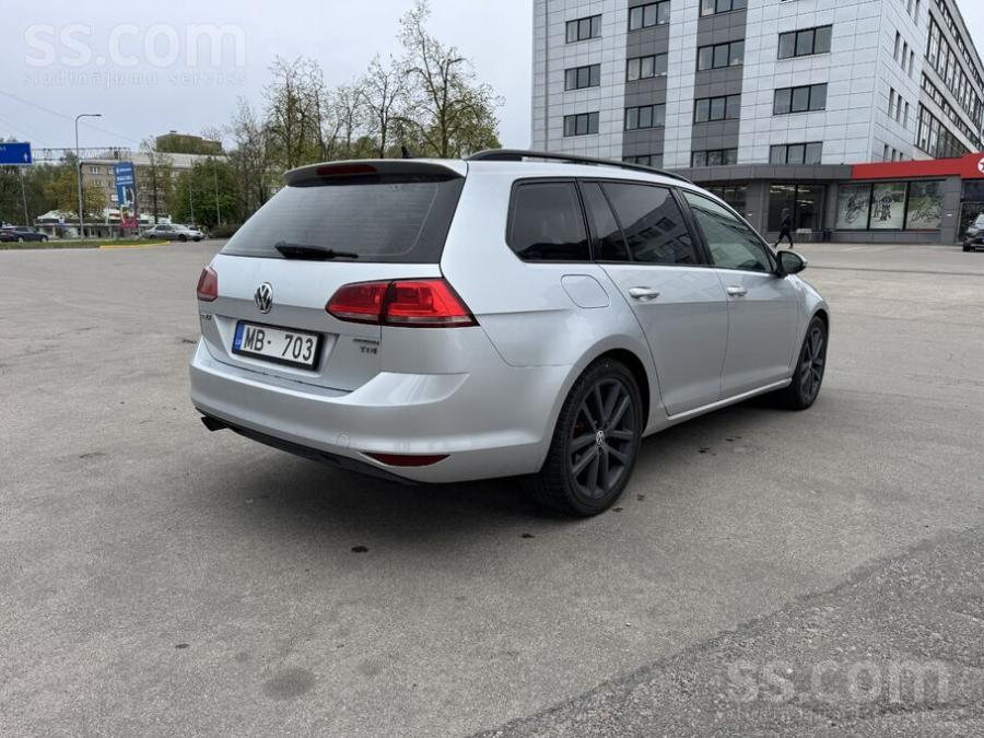 Volkswagen Golf 2013 Rīga, ar dzinēja tilpumu 1.60 L un nobraukumu 360 tūkst. km par 4000 €, foto 3 vietnē AUTOMOTO.COM.LV