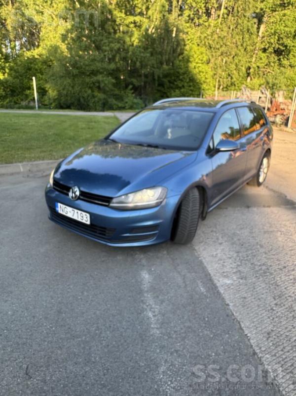 Volkswagen Golf 2013 in Riga, with an engine capacity of 1.60 L and mileage of 327 thousand km for 4350 €, photo 3 on AUTOMOTO.COM.LV