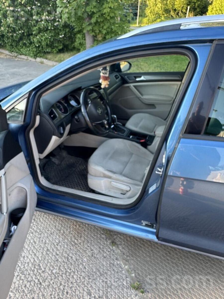 Volkswagen Golf 2013 Rīga, ar dzinēja tilpumu 1.60 L un nobraukumu 327 tūkst. km par 4350 €, foto 7 vietnē AUTOMOTO.COM.LV