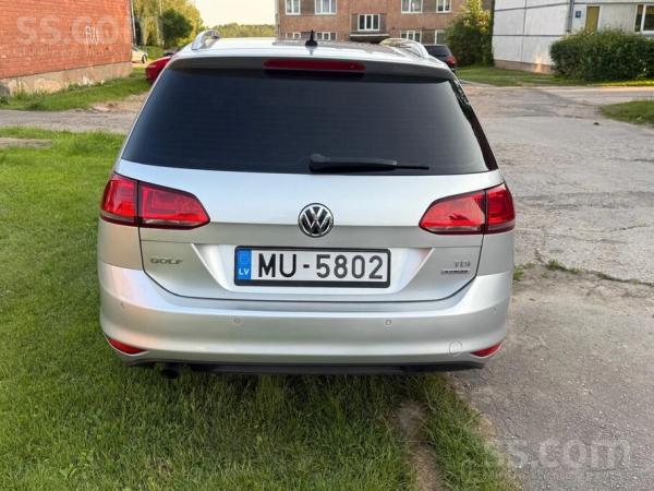 Volkswagen Golf 2013 in Riga, with an engine capacity of 1.60 L and mileage of 334 thousand km for 4000 €, photo 3 on AUTOMOTO.COM.LV