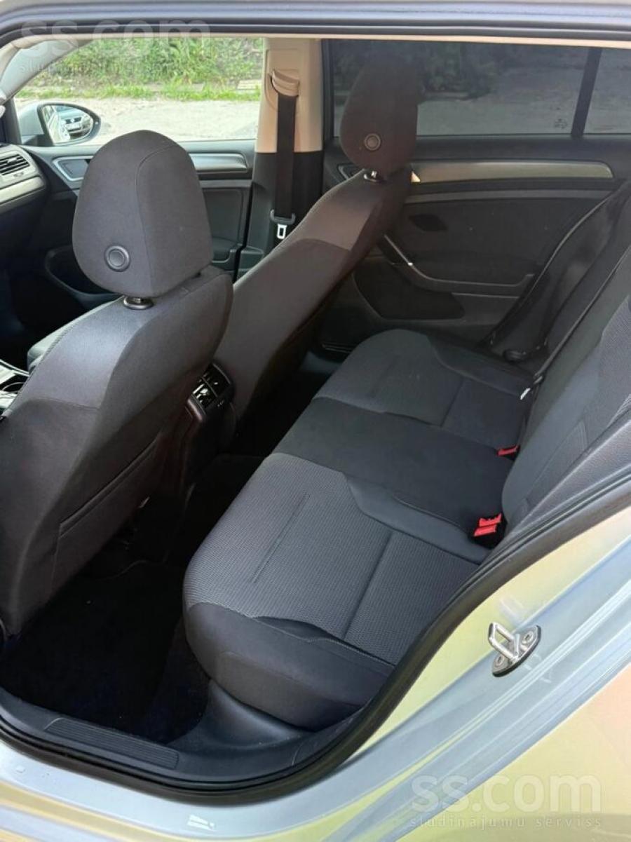 Volkswagen Golf 2013 Rīga, ar dzinēja tilpumu 1.60 L un nobraukumu 334 tūkst. km par 4000 €, foto 14 vietnē AUTOMOTO.COM.LV