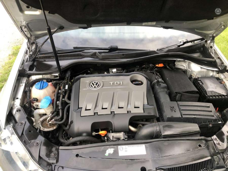 Volkswagen Golf 2013 Kauņa, ar dzinēja tilpumu 2.00 L un nobraukumu 210 tūkst. km par 2200 €, foto 13 vietnē AUTOMOTO.COM.LV