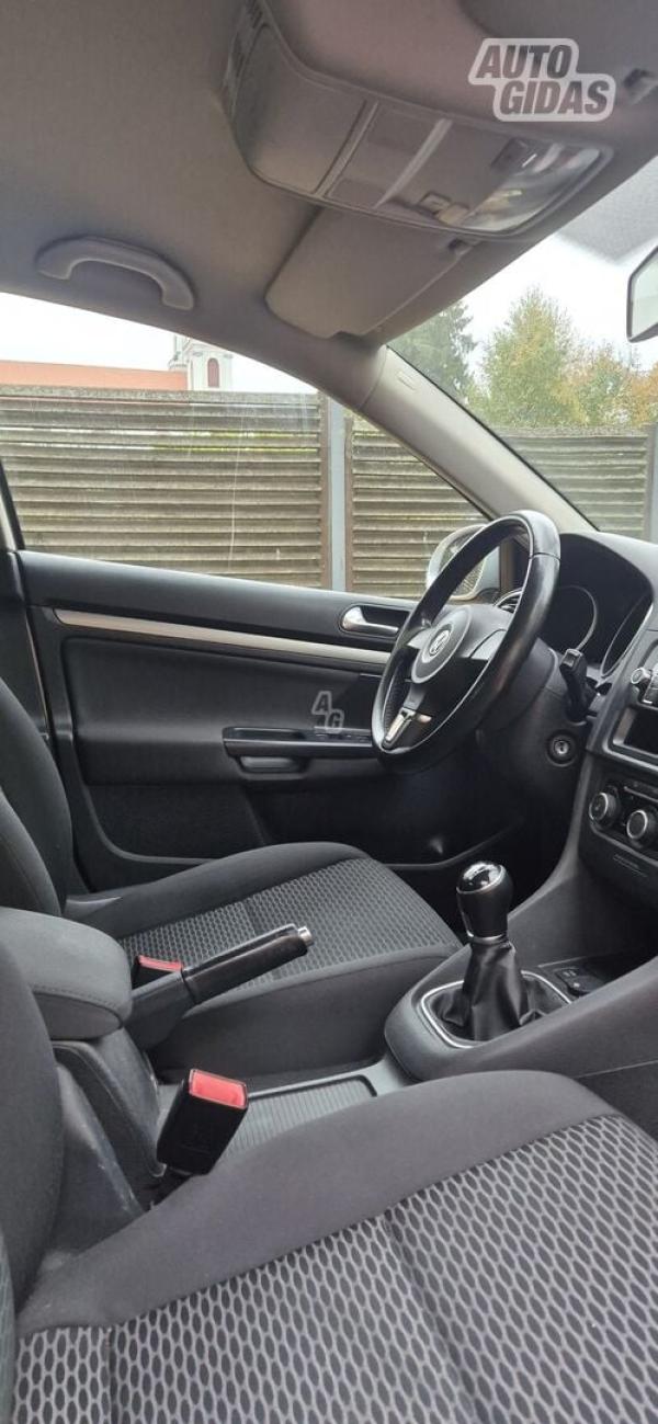 Volkswagen Golf 2013 Viļņa, ar dzinēja tilpumu 1.40 L un nobraukumu 114 tūkst. km par 6250 €, foto 7 vietnē AUTOMOTO.COM.LV