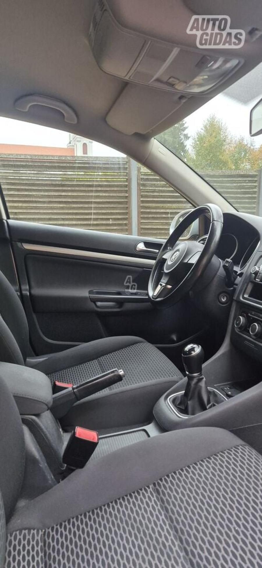 Volkswagen Golf 2013 in Vilnius, with an engine capacity of 1.40 L and mileage of 114 thousand km for 6250 €, photo 7 on AUTOMOTO.COM.LV