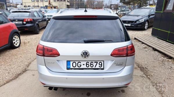 Volkswagen Golf 2014 in Riga, with an engine capacity of 2.00 L and mileage of 283 thousand km for 7500 €, photo 4 on AUTOMOTO.COM.LV