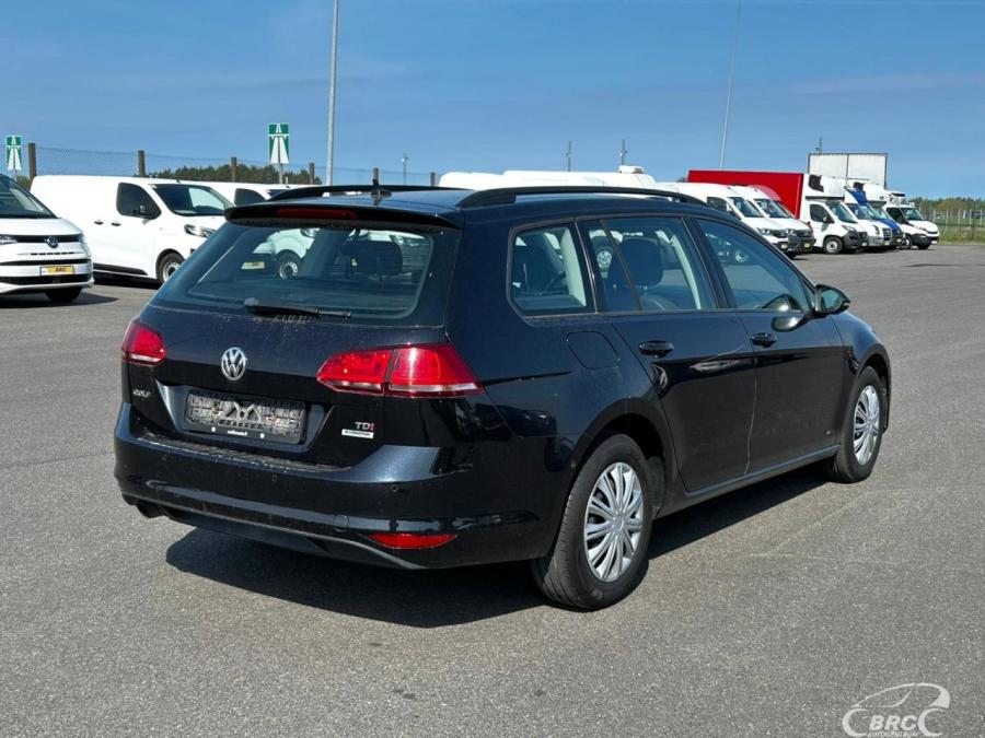 Volkswagen Golf 2014 in Vilnius, with an engine capacity of 1.60 L and mileage of 233 thousand km for 5200 €, photo 3 on AUTOMOTO.COM.LV