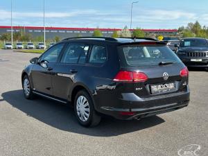 Volkswagen Golf 2014 in Vilnius, with an engine capacity of 1.60 L and mileage of 233 thousand km for 5200 €, photo 5 on AUTOMOTO.COM.LV