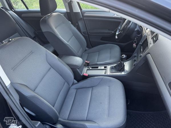 Volkswagen Golf 2014 in Siauliai, with an engine capacity of 1.60 L and mileage of 212 thousand km for 4200 €, photo 9 on AUTOMOTO.COM.LV