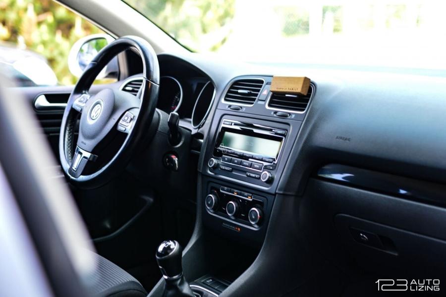 Volkswagen Golf 2014 in Kretinga, with an engine capacity of 2.50 L and mileage of 150 thousand km for 5650 €, photo 12 on AUTOMOTO.COM.LV