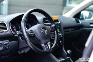 Volkswagen Golf 2014 in Kretinga, with an engine capacity of 2.50 L and mileage of 150 thousand km for 5650 €, photo 13 on AUTOMOTO.COM.LV