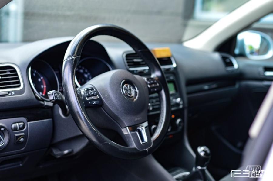Volkswagen Golf 2014 in Kretinga, with an engine capacity of 2.50 L and mileage of 150 thousand km for 5650 €, photo 13 on AUTOMOTO.COM.LV