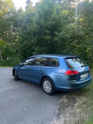 Volkswagen Golf 2014 in Riga, with an engine capacity of 1.60 L and mileage of 270 thousand km for 4790 €, photo 4 on AUTOMOTO.COM.LV