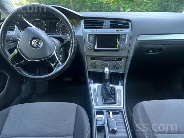 Volkswagen Golf 2014 Rīga, ar dzinēja tilpumu 1.60 L un nobraukumu 270 tūkst. km par 4790 €, foto 4 vietnē AUTOMOTO.COM.LV