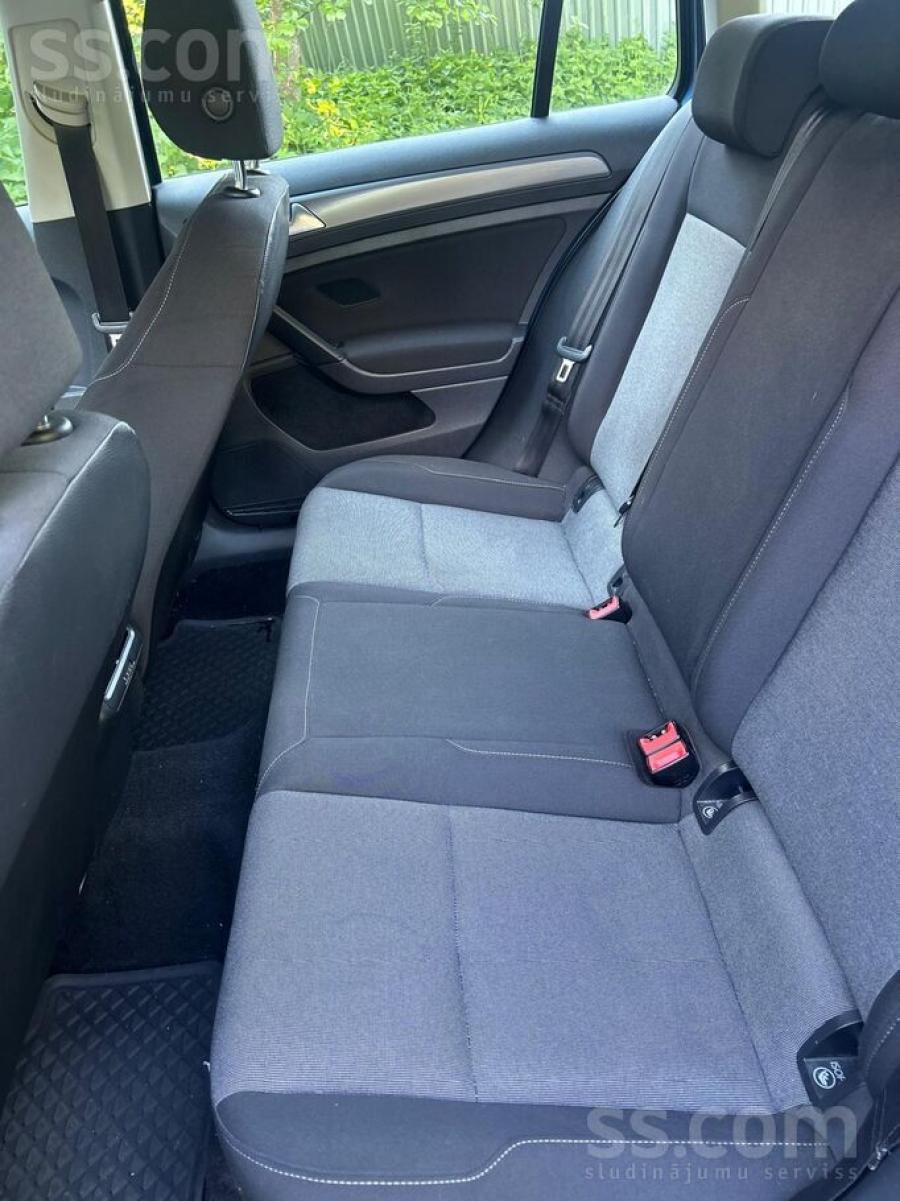 Volkswagen Golf 2014 in Riga, with an engine capacity of 1.60 L and mileage of 270 thousand km for 4790 €, photo 6 on AUTOMOTO.COM.LV
