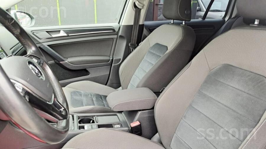 Volkswagen Golf 2014 Rīga, ar dzinēja tilpumu 2.00 L un nobraukumu 283 tūkst. km par 7500 €, foto 19 vietnē AUTOMOTO.COM.LV