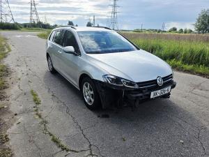 Volkswagen Golf 2014 Panevēža, ar dzinēja tilpumu 1.60 L un nobraukumu 284 tūkst. km par 4500 €, foto 4 vietnē AUTOMOTO.COM.LV