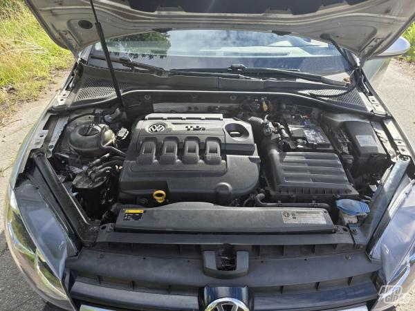Volkswagen Golf 2014 in Panevezys, with an engine capacity of 1.60 L and mileage of 284 thousand km for 4500 €, photo 8 on AUTOMOTO.COM.LV