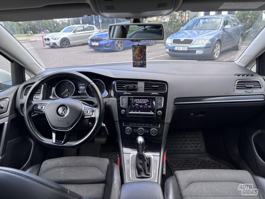 Volkswagen Golf 2014 in Vilnius, with an engine capacity of 1.60 L and mileage of 360 thousand km for 5400 €, photo 7 on AUTOMOTO.COM.LV