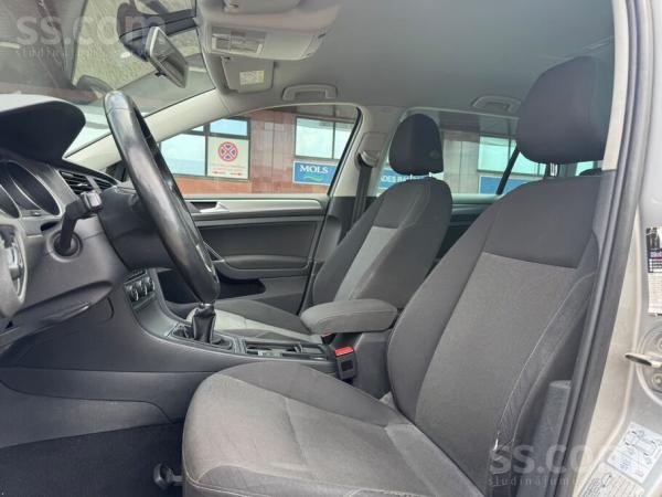 Volkswagen Golf 2014 Rīga, ar dzinēja tilpumu 1.60 L un nobraukumu 366 tūkst. km par 3700 €, foto 7 vietnē AUTOMOTO.COM.LV