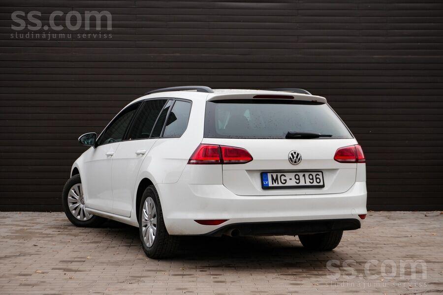 Volkswagen Golf 2015 in Riga, with an engine capacity of 1.60 L and mileage of 335 thousand km for 6490 €, photo 4 on AUTOMOTO.COM.LV