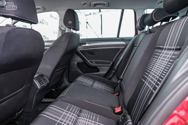 Volkswagen Golf 2015 in Kaunas, with an engine capacity of 2.00 L and mileage of 270 thousand km for 7490 €, photo 9 on AUTOMOTO.COM.LV