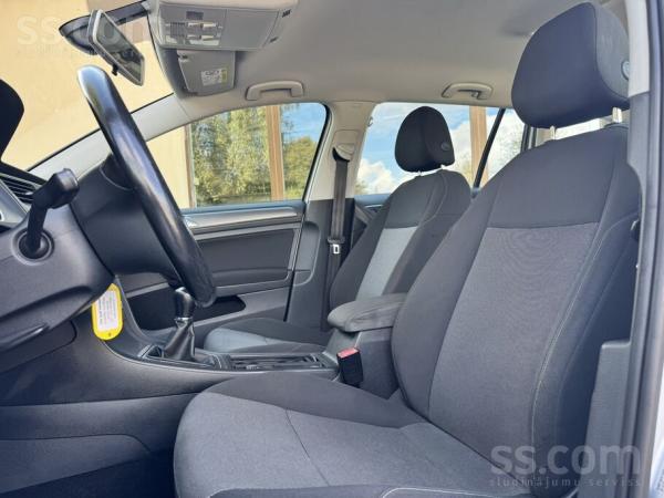 Volkswagen Golf 2015 in Tukums, with an engine capacity of 1.40 L and mileage of 239 thousand km for 5500 €, photo 5 on AUTOMOTO.COM.LV