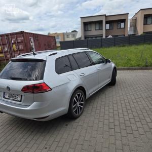 Volkswagen Golf 2015 in Kaunas, with an engine capacity of 2.00 L and mileage of 340 thousand km for 6850 €, photo 3 on AUTOMOTO.COM.LV