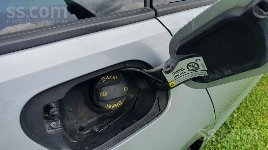 Volkswagen Golf 2016 Dobele, ar dzinēja tilpumu 1.60 L un nobraukumu 255 tūkst. km par 10700 €, foto 17 vietnē AUTOMOTO.COM.LV
