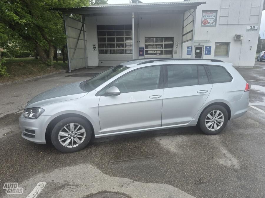 Volkswagen Golf 2016 in Panevezys, with an engine capacity of 1.60 L and mileage of 279 thousand km for 5700 €, photo 8 on AUTOMOTO.COM.LV