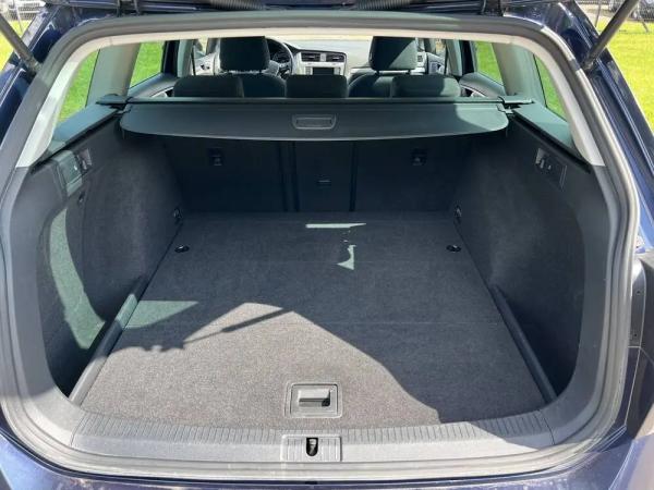 Volkswagen Golf 2016 Rīga, ar dzinēja tilpumu 1.40 L un nobraukumu 212 tūkst. km par 7950 €, foto 7 vietnē AUTOMOTO.COM.LV