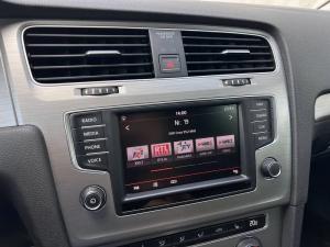 Volkswagen Golf 2016 Rīga, ar dzinēja tilpumu 1.40 L un nobraukumu 212 tūkst. km par 7950 €, foto 15 vietnē AUTOMOTO.COM.LV