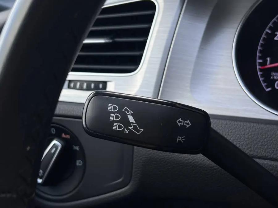 Volkswagen Golf 2016 Rīga, ar dzinēja tilpumu 1.40 L un nobraukumu 212 tūkst. km par 7950 €, foto 22 vietnē AUTOMOTO.COM.LV