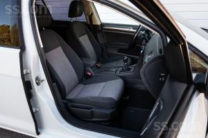 Volkswagen Golf 2016 in Riga, with an engine capacity of 1.60 L and mileage of 221 thousand km for 5950 €, photo 7 on AUTOMOTO.COM.LV