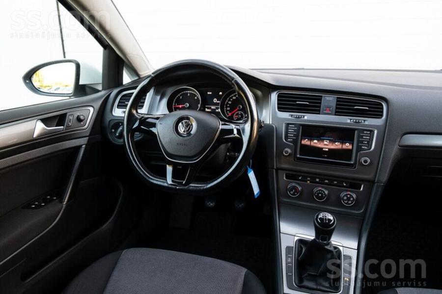 Volkswagen Golf 2016 in Riga, with an engine capacity of 1.60 L and mileage of 221 thousand km for 5950 €, photo 10 on AUTOMOTO.COM.LV