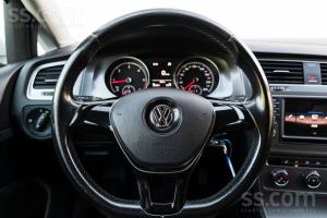 Volkswagen Golf 2016 in Riga, with an engine capacity of 1.60 L and mileage of 221 thousand km for 5950 €, photo 18 on AUTOMOTO.COM.LV