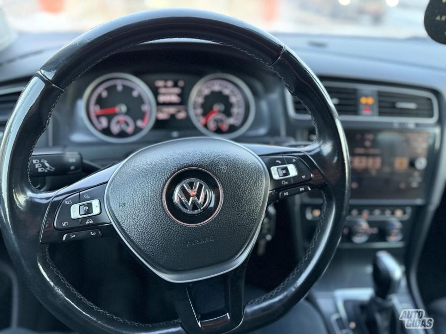 Volkswagen Golf 2017 in Vilnius, with an engine capacity of 1.60 L and mileage of 285 thousand km for 7600 €, photo 9 on AUTOMOTO.COM.LV