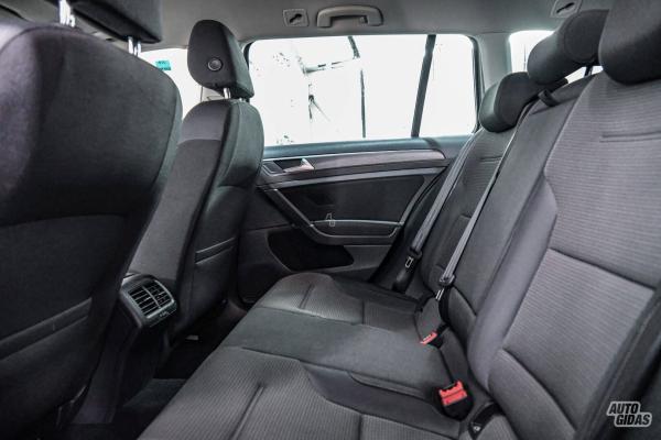 Volkswagen Golf 2017 Kauņa, ar dzinēja tilpumu 2.00 L un nobraukumu 320 tūkst. km par 8990 €, foto 8 vietnē AUTOMOTO.COM.LV