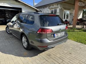 Volkswagen Golf 2017 in Vilnius, with an engine capacity of 1.60 L and mileage of 296 thousand km for 6100 €, photo 6 on AUTOMOTO.COM.LV