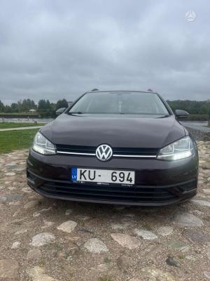 Volkswagen Golf 2017 in Jelgava, with an engine capacity of 1.60 L and mileage of 204 thousand km for 7500 €, photo 8 on AUTOMOTO.COM.LV