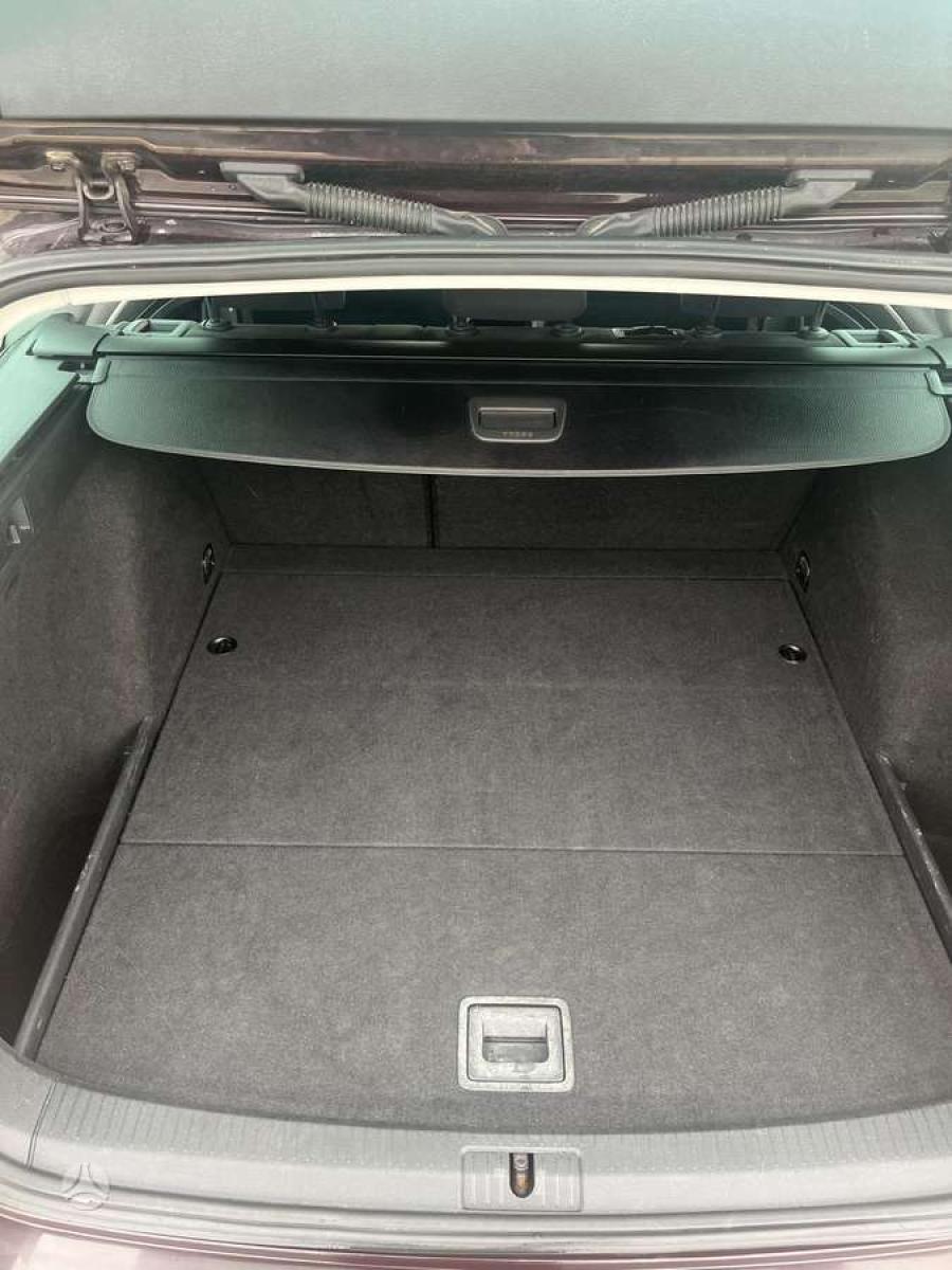 Volkswagen Golf 2017 in Jelgava, with an engine capacity of 1.60 L and mileage of 204 thousand km for 7500 €, photo 10 on AUTOMOTO.COM.LV