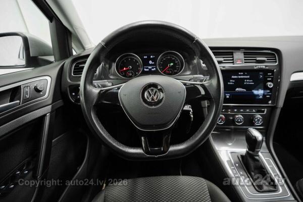 Volkswagen Golf 2017 in Tallinn on AUTOMOTO.COM.LV Volkswagen Golf 2017 in Tallinn, with an engine capacity of 1.40 L and mileage of 120 thousand km for 9990 €, photo 11 on AUTOMOTO.COM.LV
