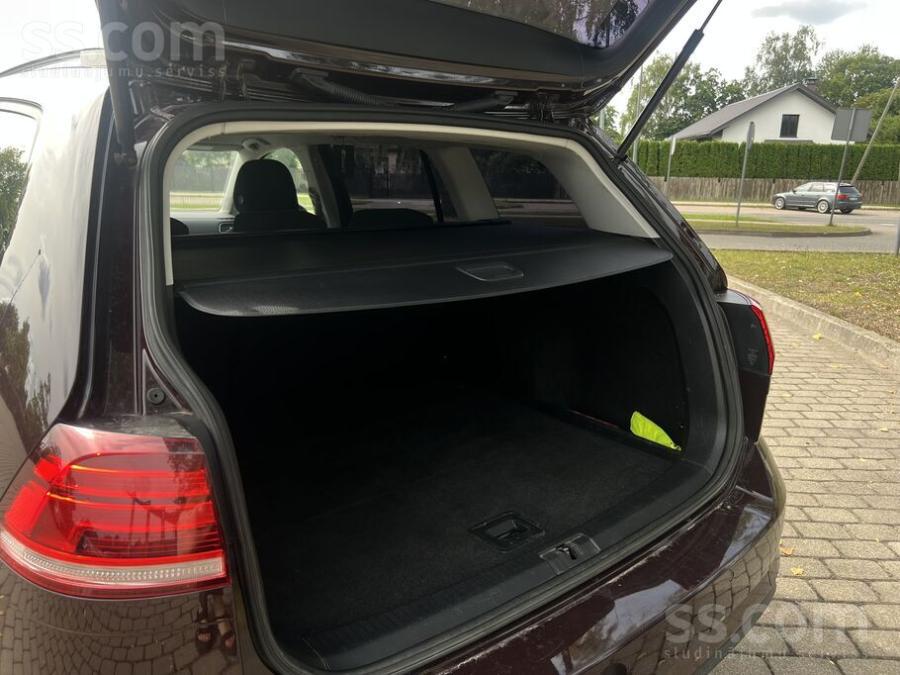 Volkswagen Golf 2018 Jelgava, ar dzinēja tilpumu 1.60 L un nobraukumu 26 tūkst. km par 7400 €, foto 5 vietnē AUTOMOTO.COM.LV
