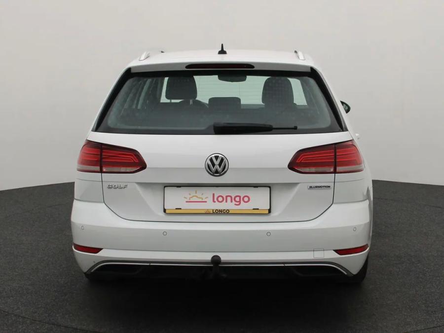 Volkswagen Golf 2019 in Vilnius, with an engine capacity of 1.50 L and mileage of 161 thousand km for 10899 €, photo 6 on AUTOMOTO.COM.LV