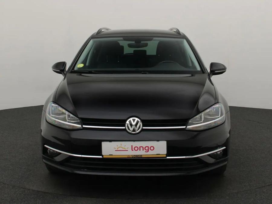 Volkswagen Golf 2019 in Vilnius, with an engine capacity of 1.60 L and mileage of 185 thousand km for 9999 €, photo 4 on AUTOMOTO.COM.LV
