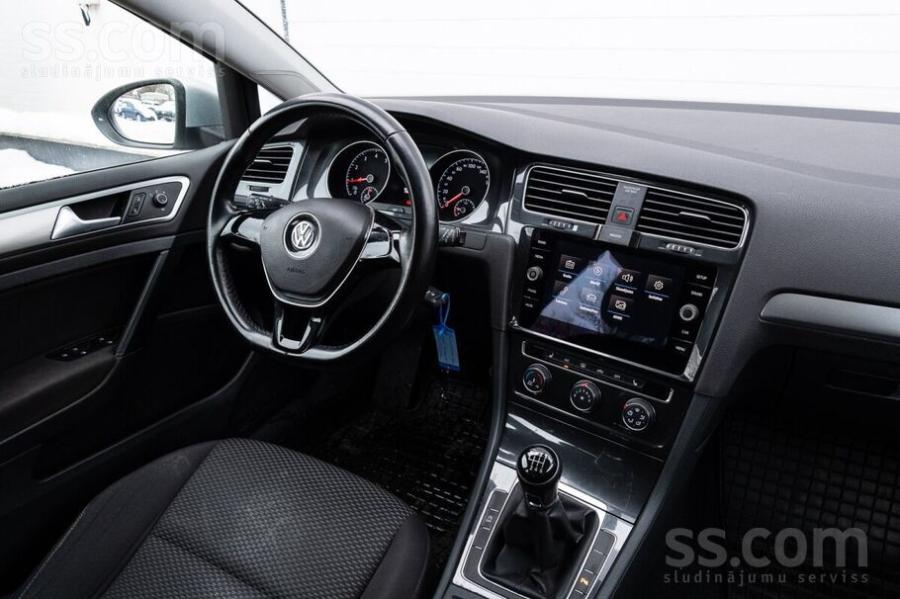 Volkswagen Golf 2019 in Riga, with an engine capacity of 1.50 L and mileage of 131 thousand km for 10850 €, photo 9 on AUTOMOTO.COM.LV