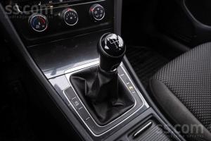 Volkswagen Golf 2019 in Riga, with an engine capacity of 1.50 L and mileage of 131 thousand km for 10850 €, photo 13 on AUTOMOTO.COM.LV
