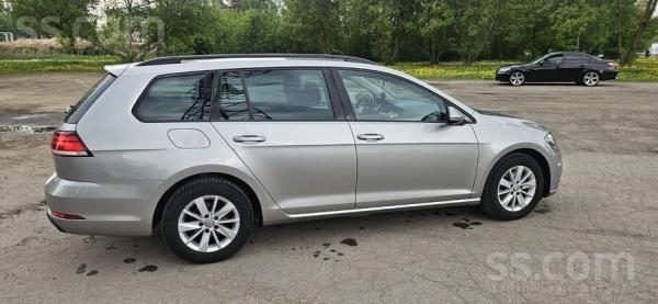 Volkswagen Golf 2019 in Riga, with an engine capacity of 1.60 L and mileage of 296 thousand km for 6000 €, photo 3 on AUTOMOTO.COM.LV